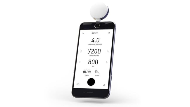 Turn your cellphone into a light meter