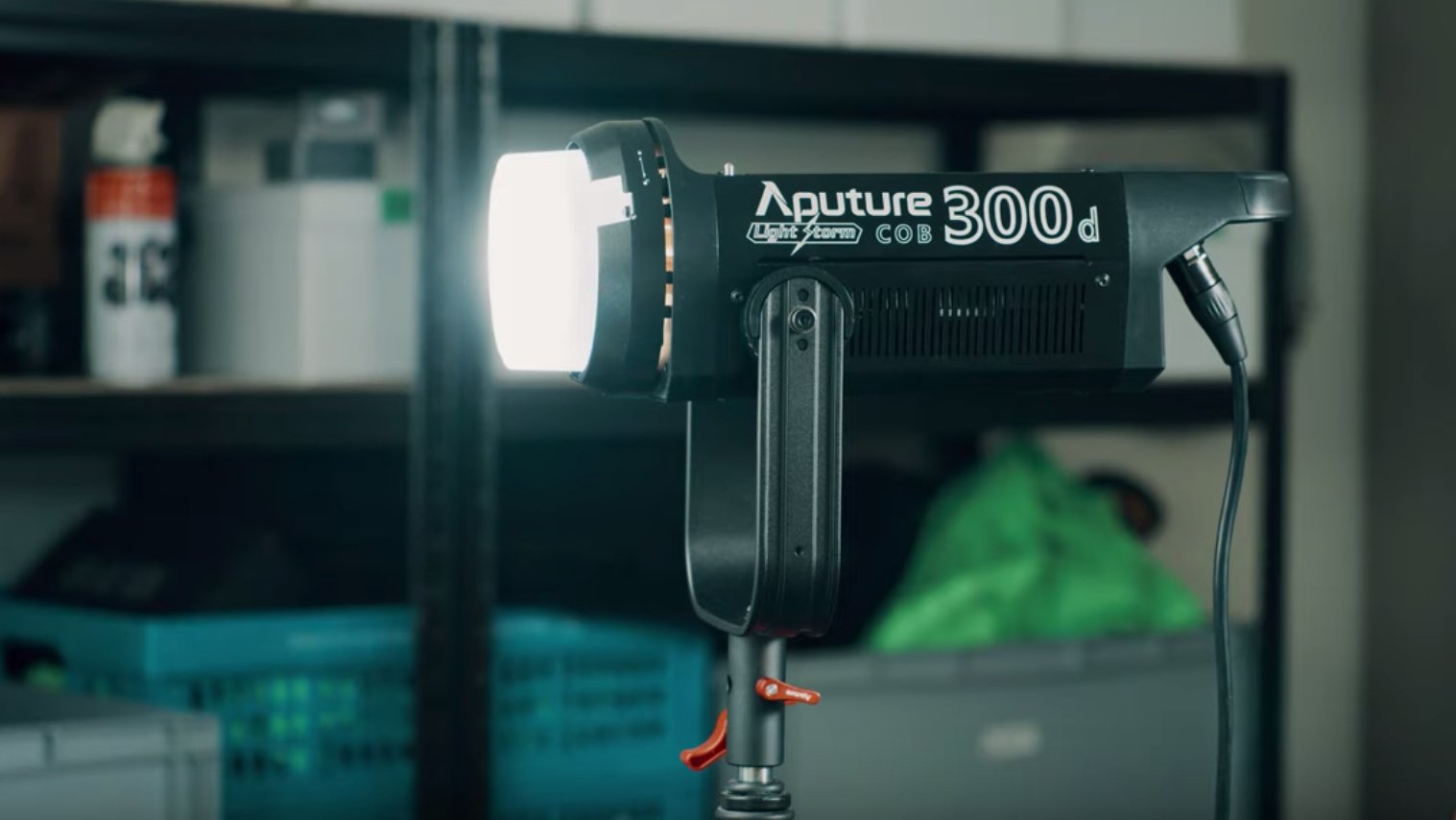 Aputure 300D LED Daylight light: RedShark Review