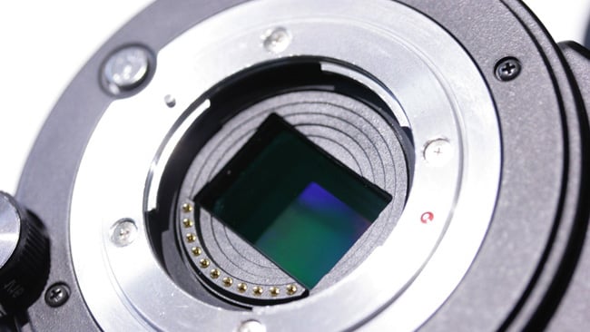 Foveon sensors have many advantages, so why are they not more popular?